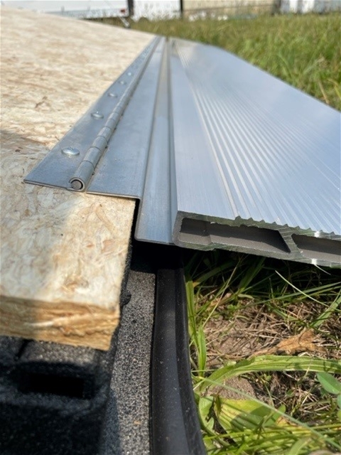 Aluminum Ramp Extension With Hinge - 84"